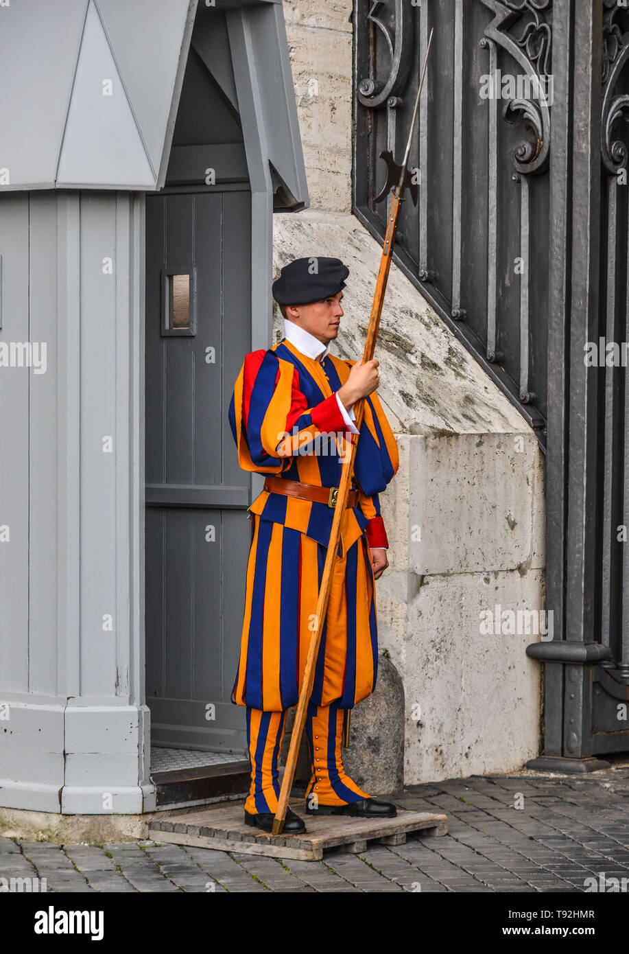 Pontifical swiss guard in his traditional uniform hi-res stock ...