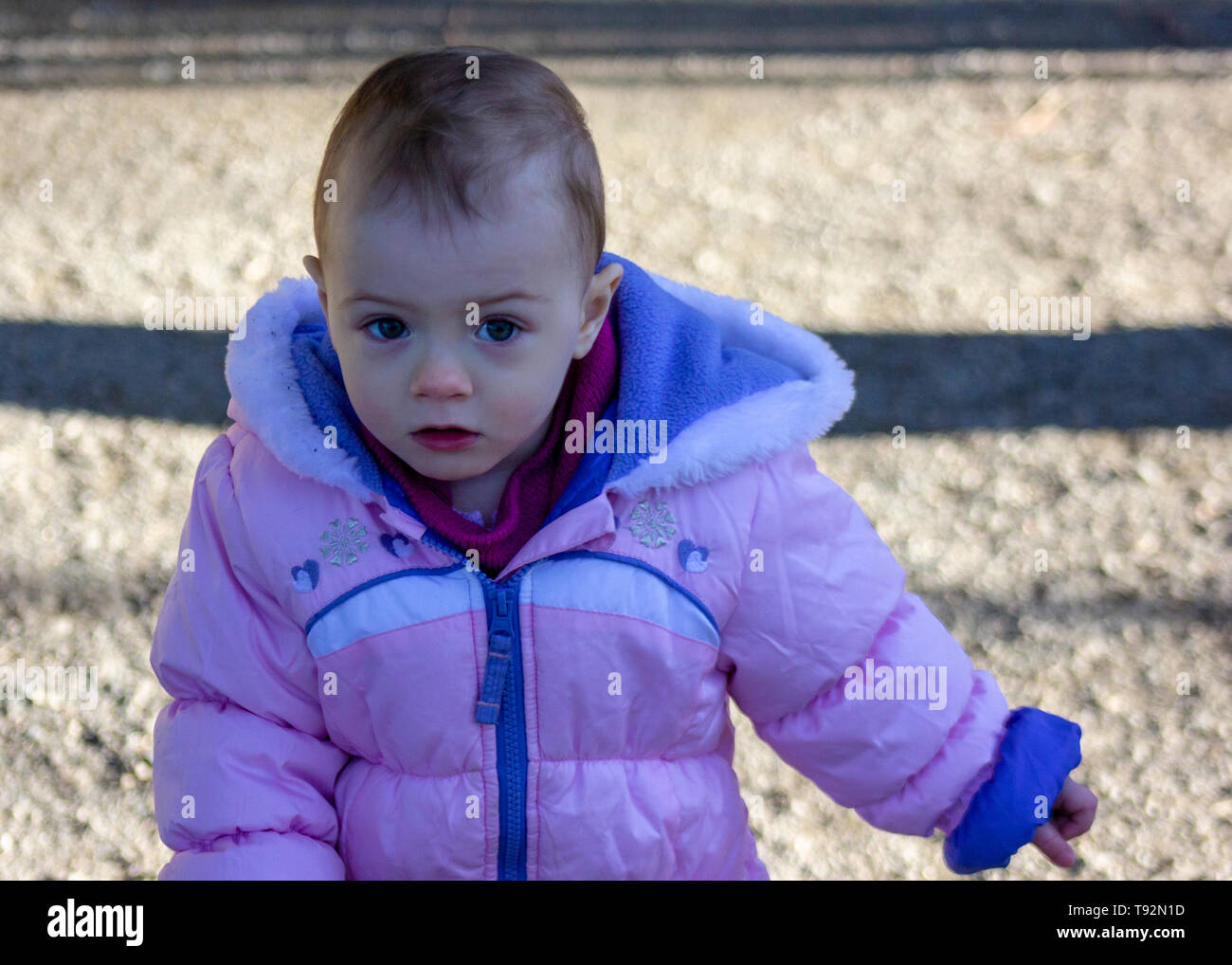 Person bundled in winter clothes hi-res stock photography and images ...