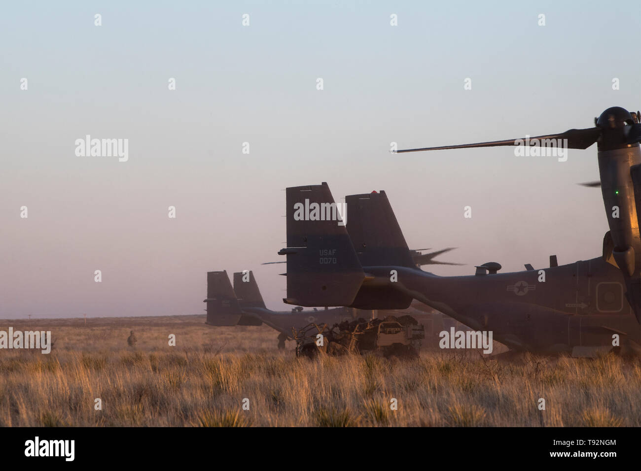 U s force airmen special tactics hi-res stock photography and images ...