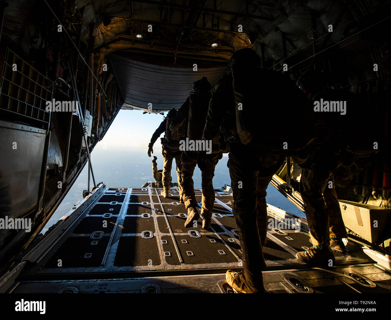 15th special operations squadron hi-res stock photography and images ...