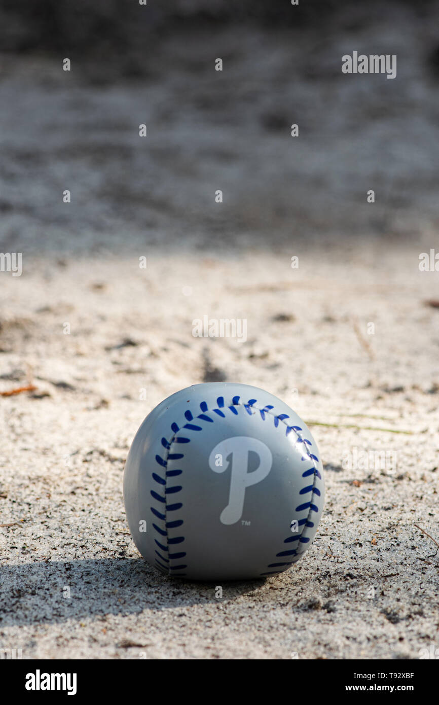 Kids phillies baseball hi-res stock photography and images - Alamy