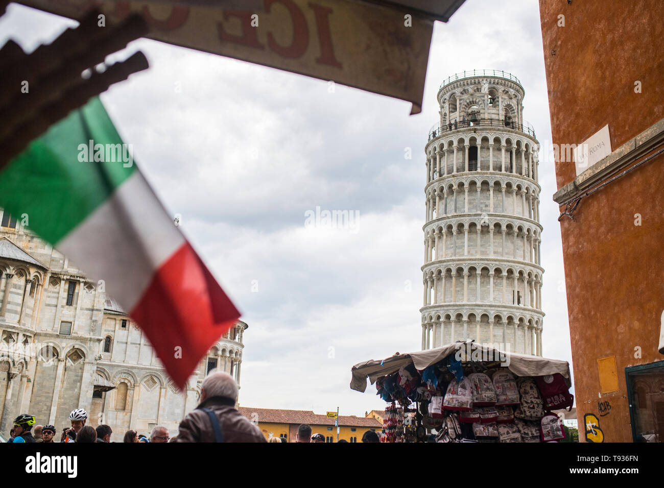 Pisa tower food hi-res stock photography and images - Alamy