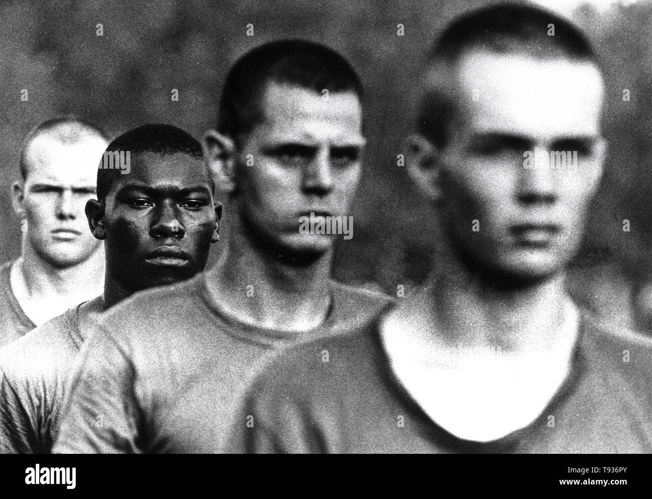 Marines and army hi-res stock photography and images - Alamy