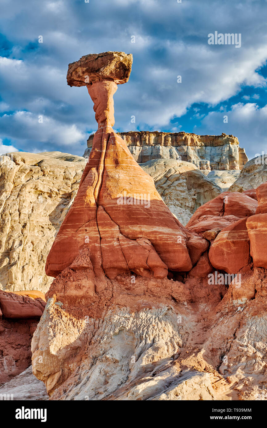 Toadstool Hoodoos, Grand Staircase-Escalante National Monument, Utah ...