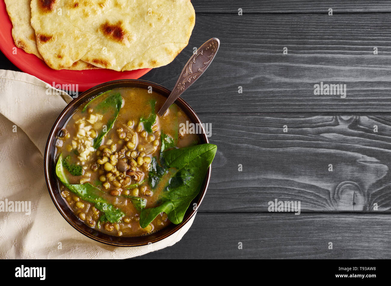 Indian spinach mung bean dhal hi-res stock photography and images - Alamy