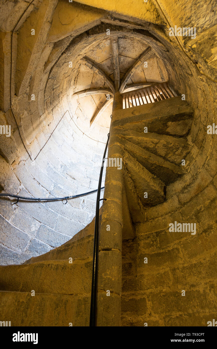 Spiral staircase castle hi-res stock photography and images - Alamy