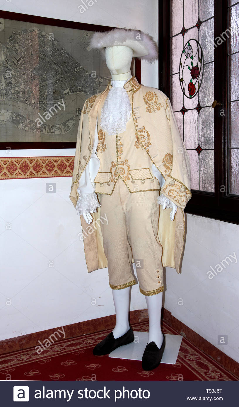 1700 Clothes High Resolution Stock Photography and Images - Alamy