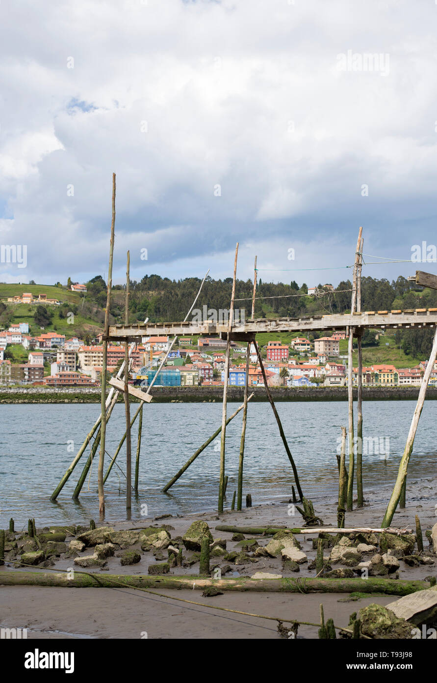 Spain pier hi-res stock photography and images - Alamy
