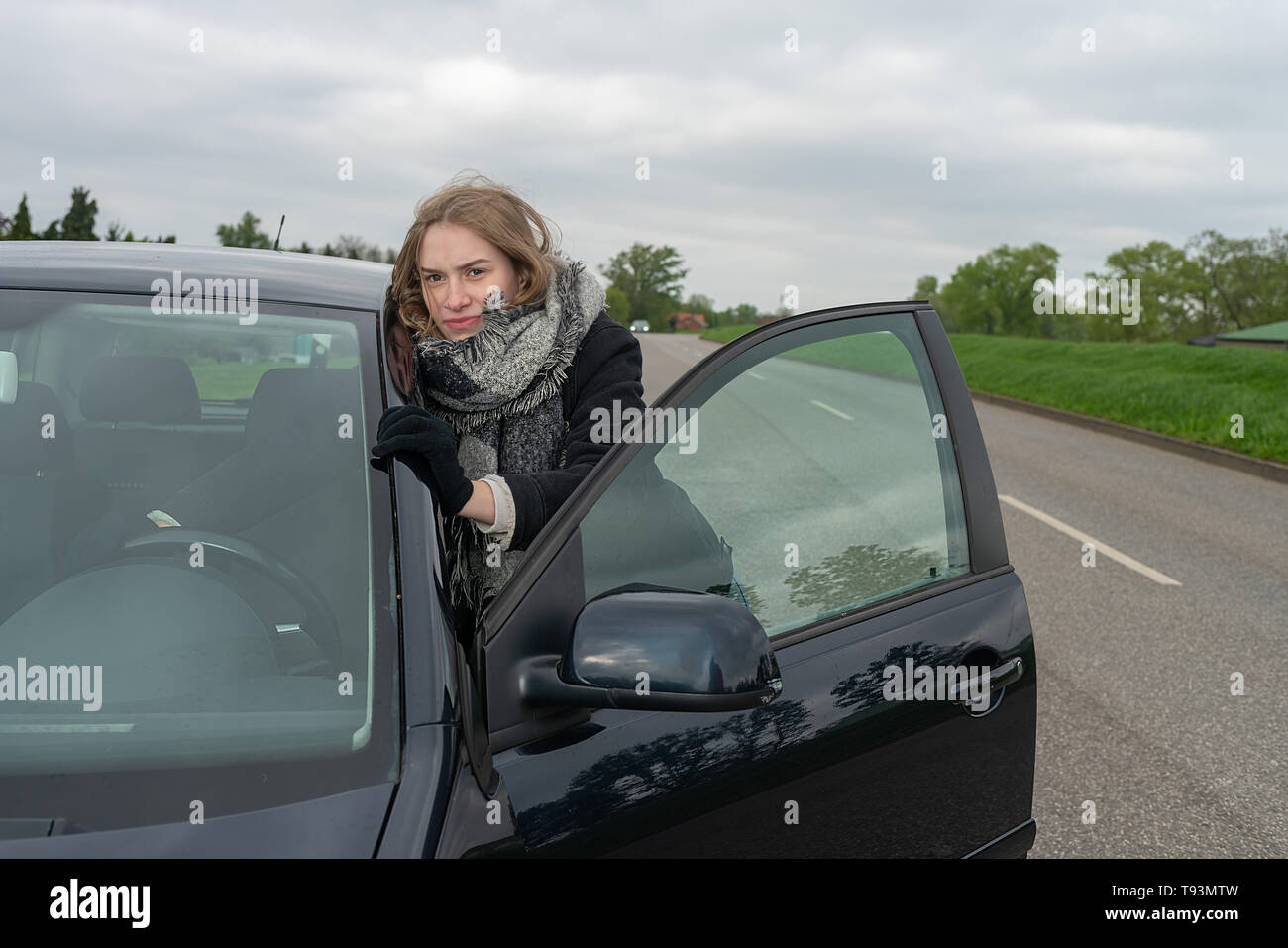 Car breakdown hi-res stock photography and images - Alamy