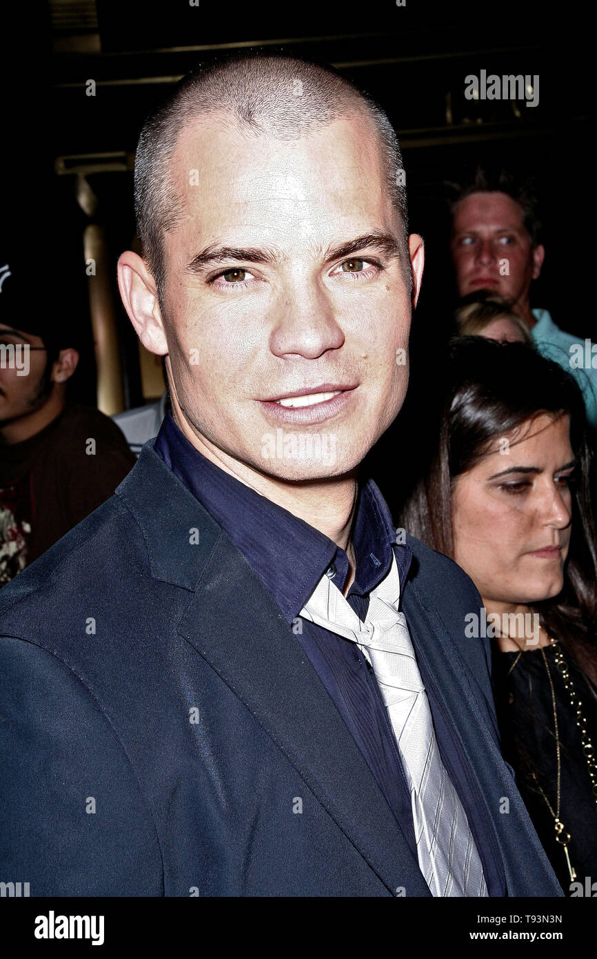 Live free or die hard timothy olyphant hi-res stock photography and ...