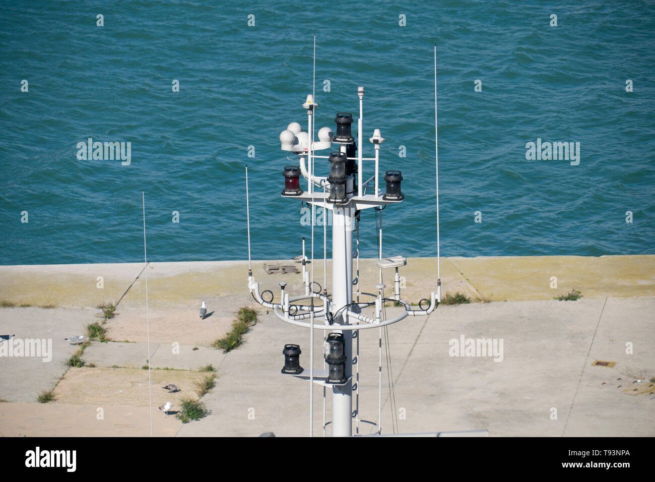 Signaling lights of the Cala Gullo tugboat from the port of Barcelona ...