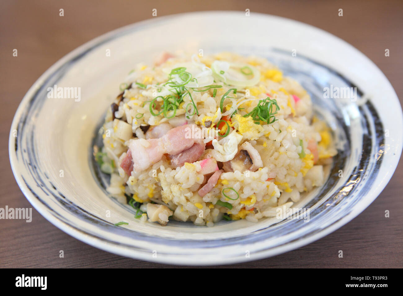 Japanese Fried rice Stock Photo - Alamy