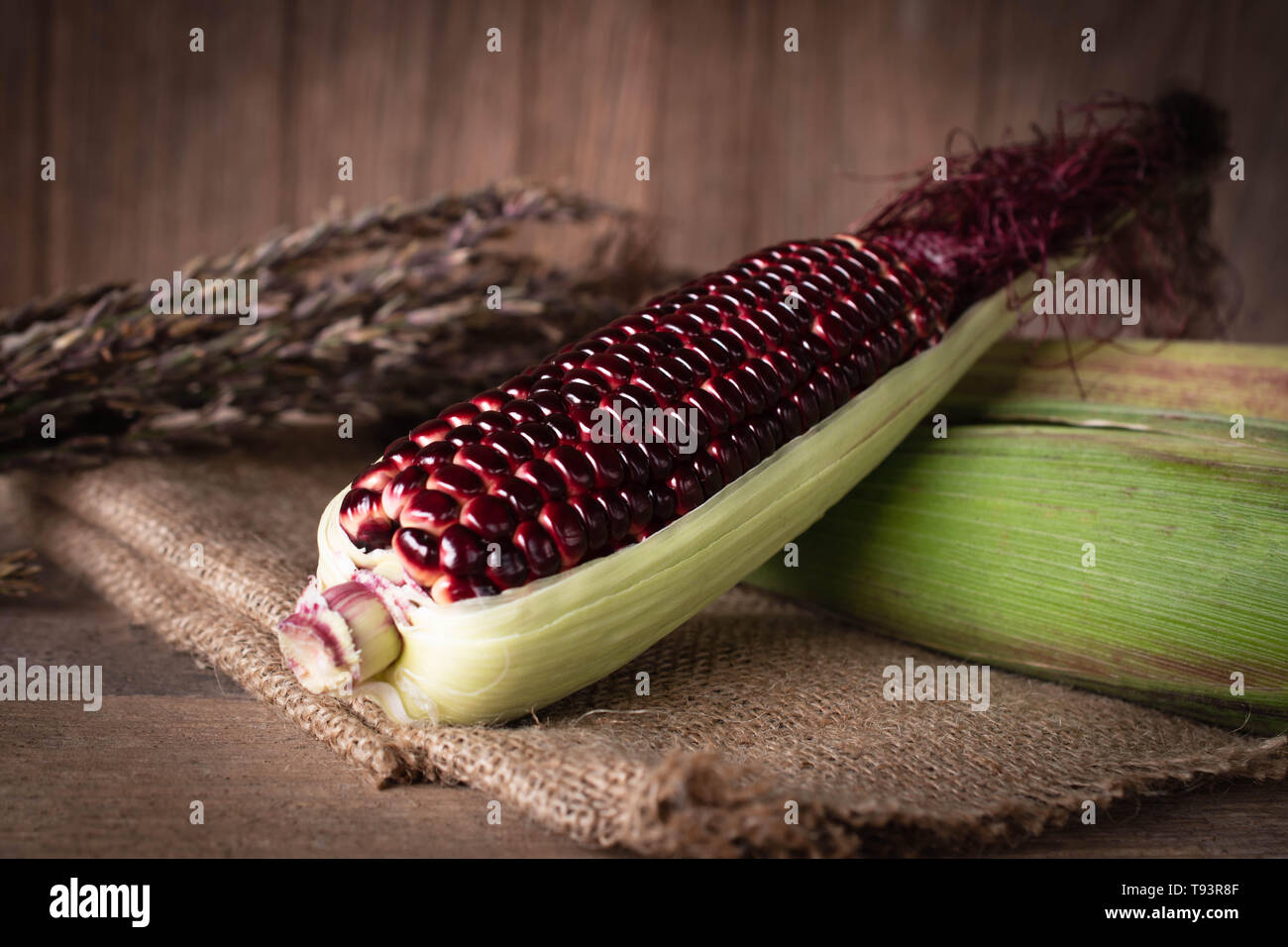 Siam Ruby Queen is super sweet corn with red color, can be eaten fresh ...