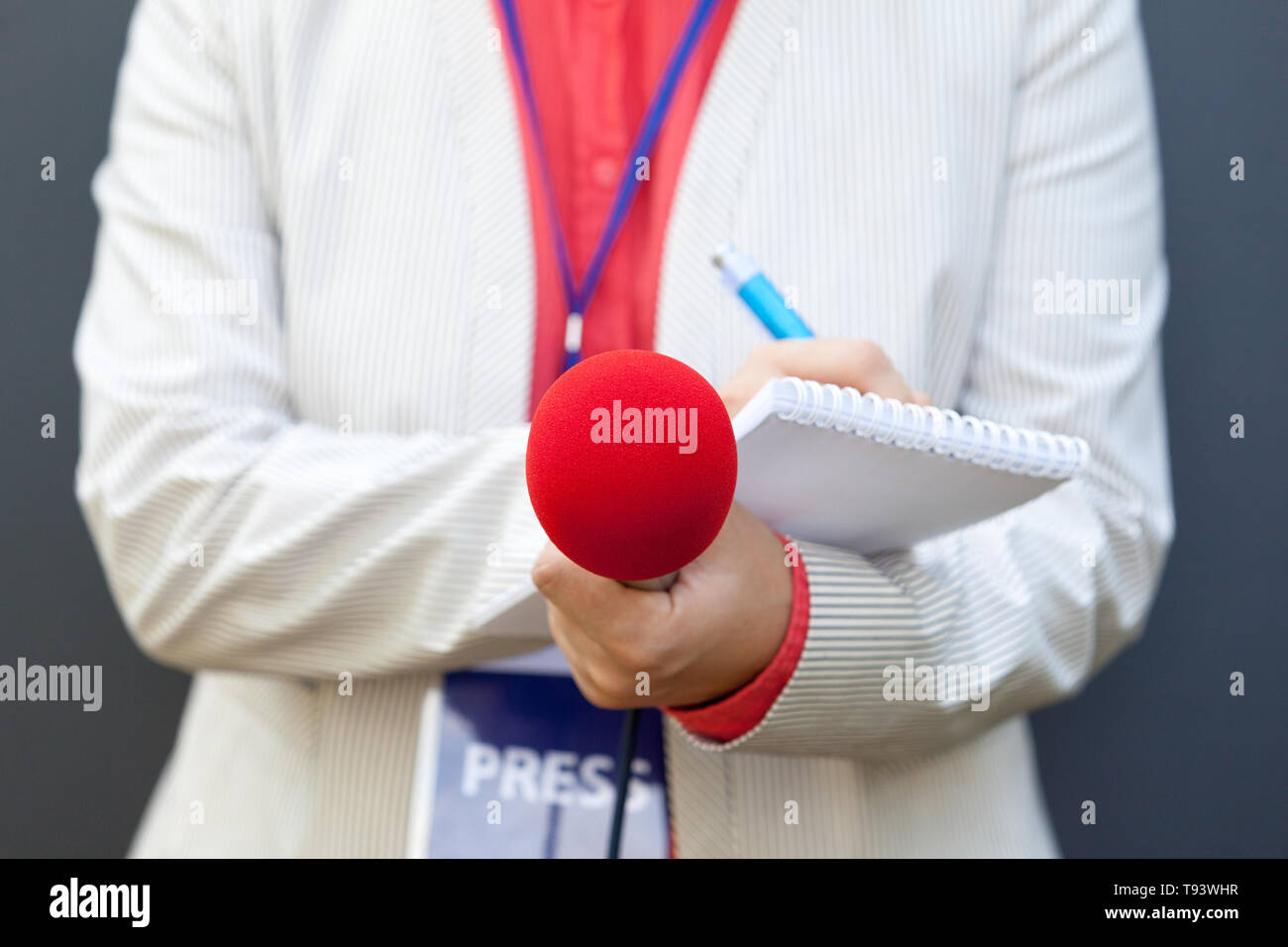 Journalist press conference hi-res stock photography and images - Alamy