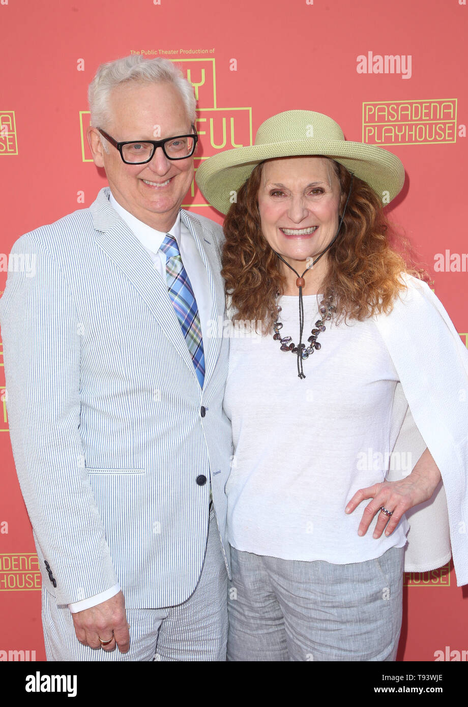 Michael chieffo beth grant hi-res stock photography and images - Alamy