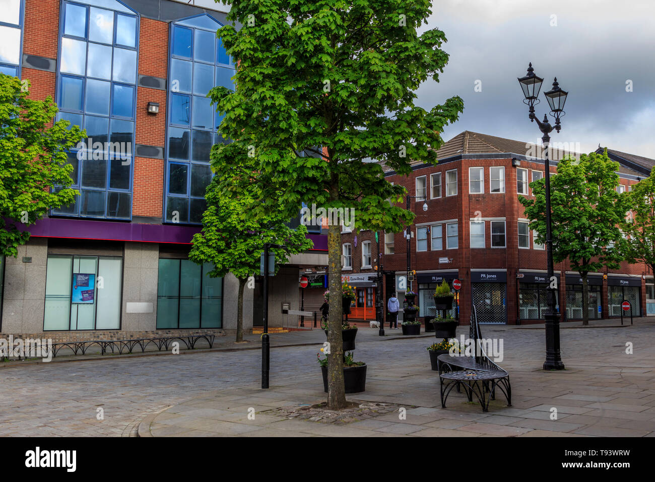Macclesfield Town Centre High Street High Resolution Stock Photography ...