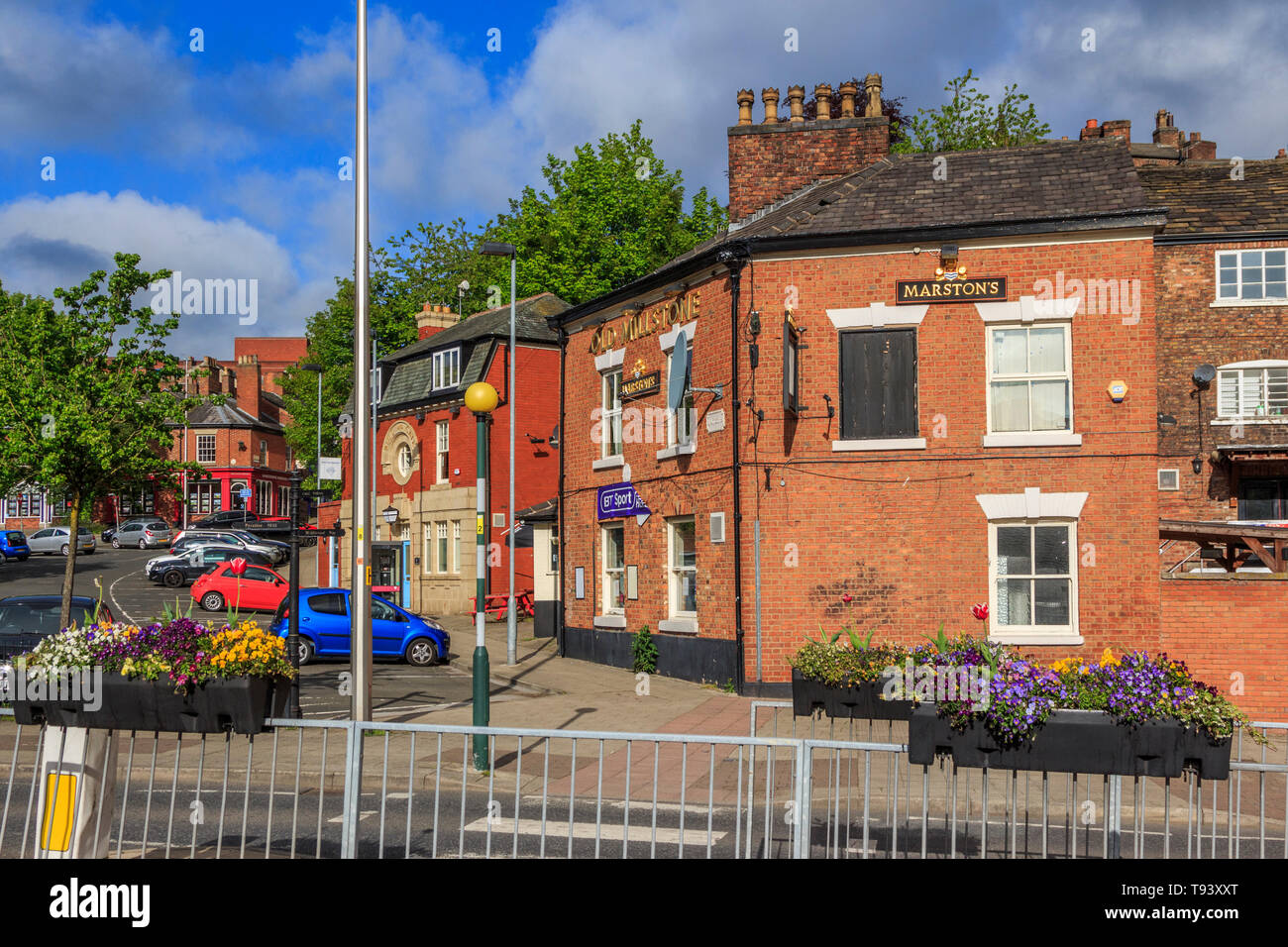 Macclesfield town centre high street hi-res stock photography and ...