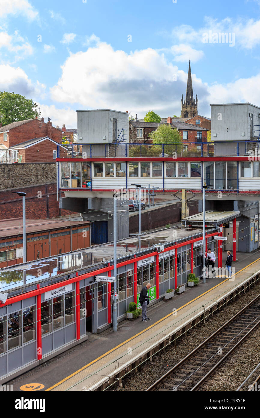 Macclesfield Railway Station, Town Centre, CHeshire, England, UK, GB ...