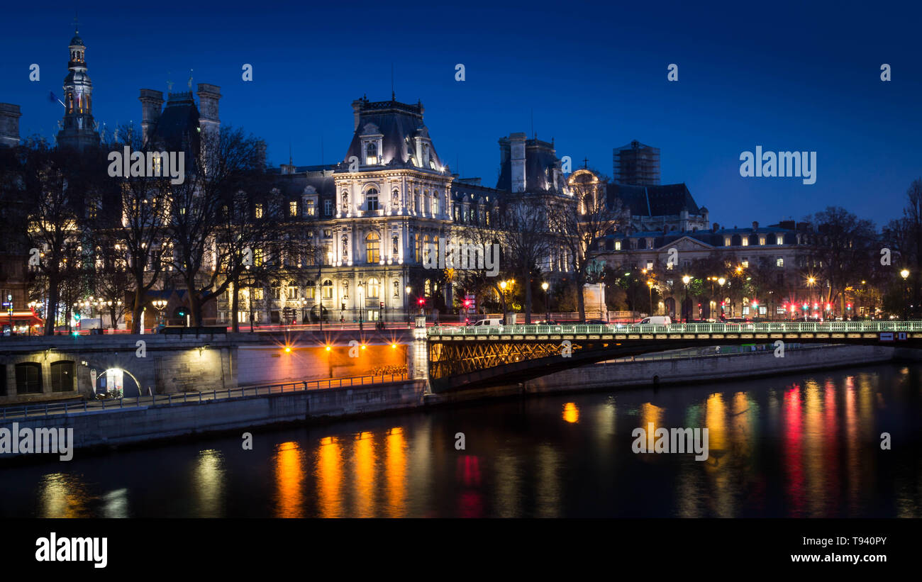 Urban landscape paris hi-res stock photography and images - Alamy