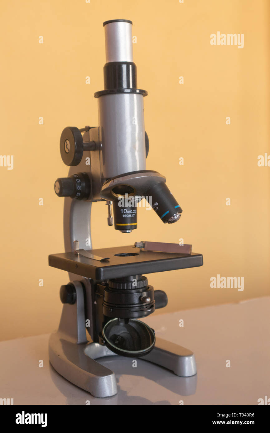 Medical biology laboratory hi-res stock photography and images - Alamy