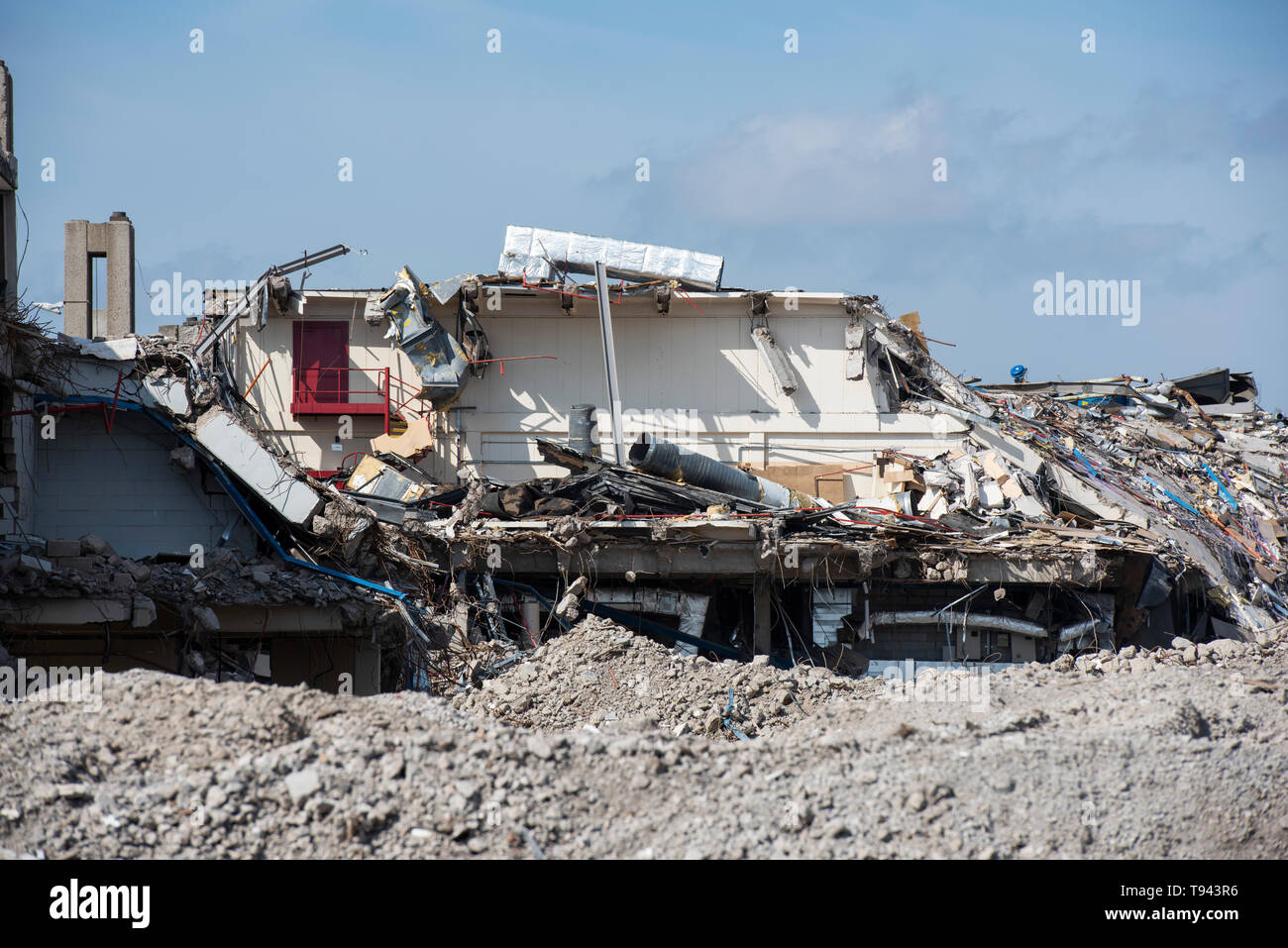 Demolition of the former Imperial Tobacco Horizon Factory building in ...