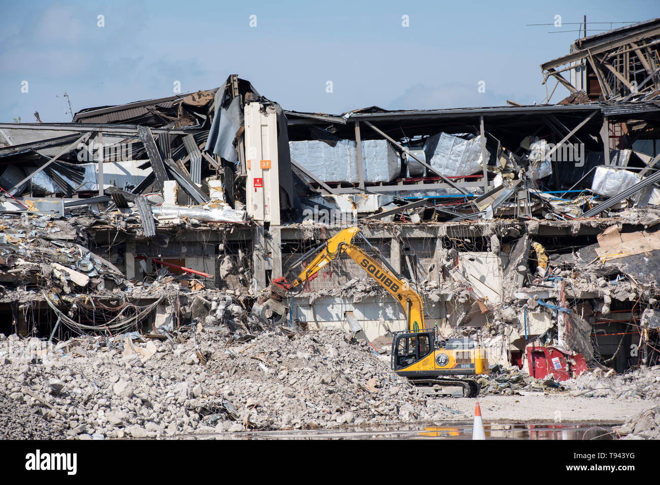 Demolition of the former Imperial Tobacco Horizon Factory building in ...