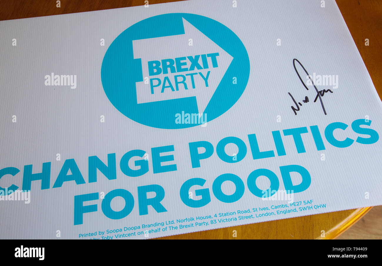 Campaign Sign for The Brexit Party Stock Photo - Alamy