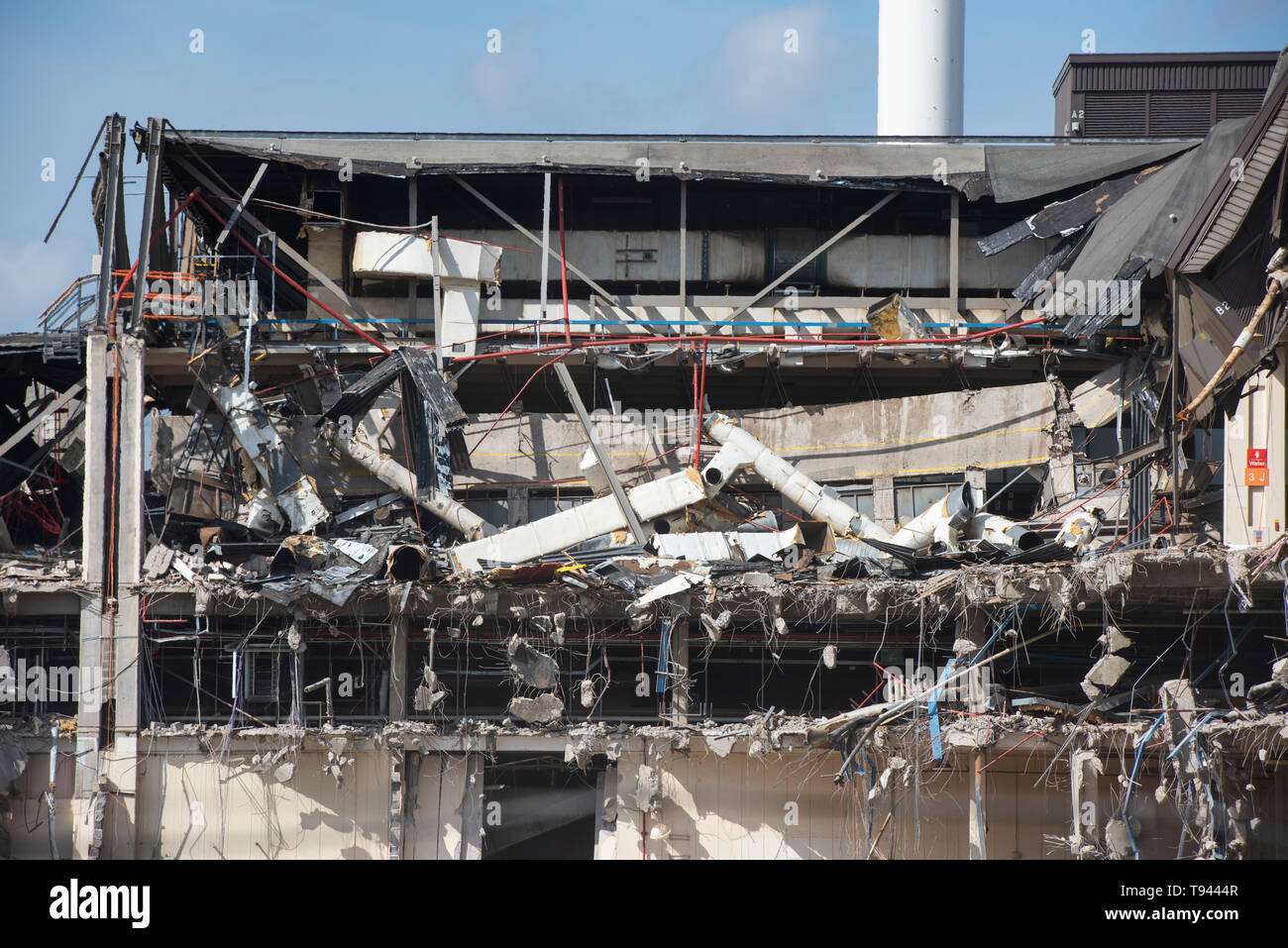 Demolition of the former Imperial Tobacco Horizon Factory building in ...