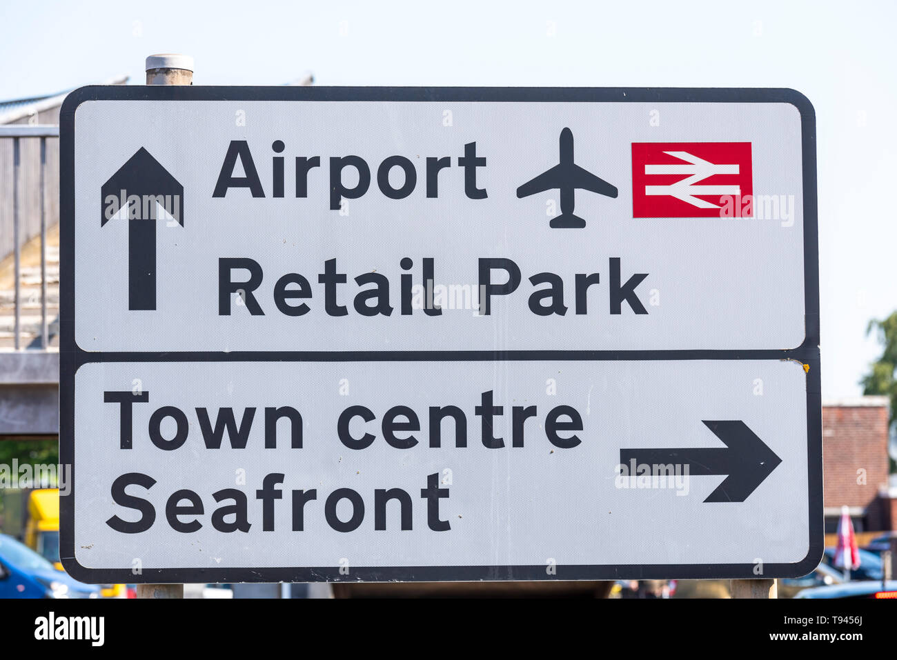 Airport road sign hi-res stock photography and images - Alamy