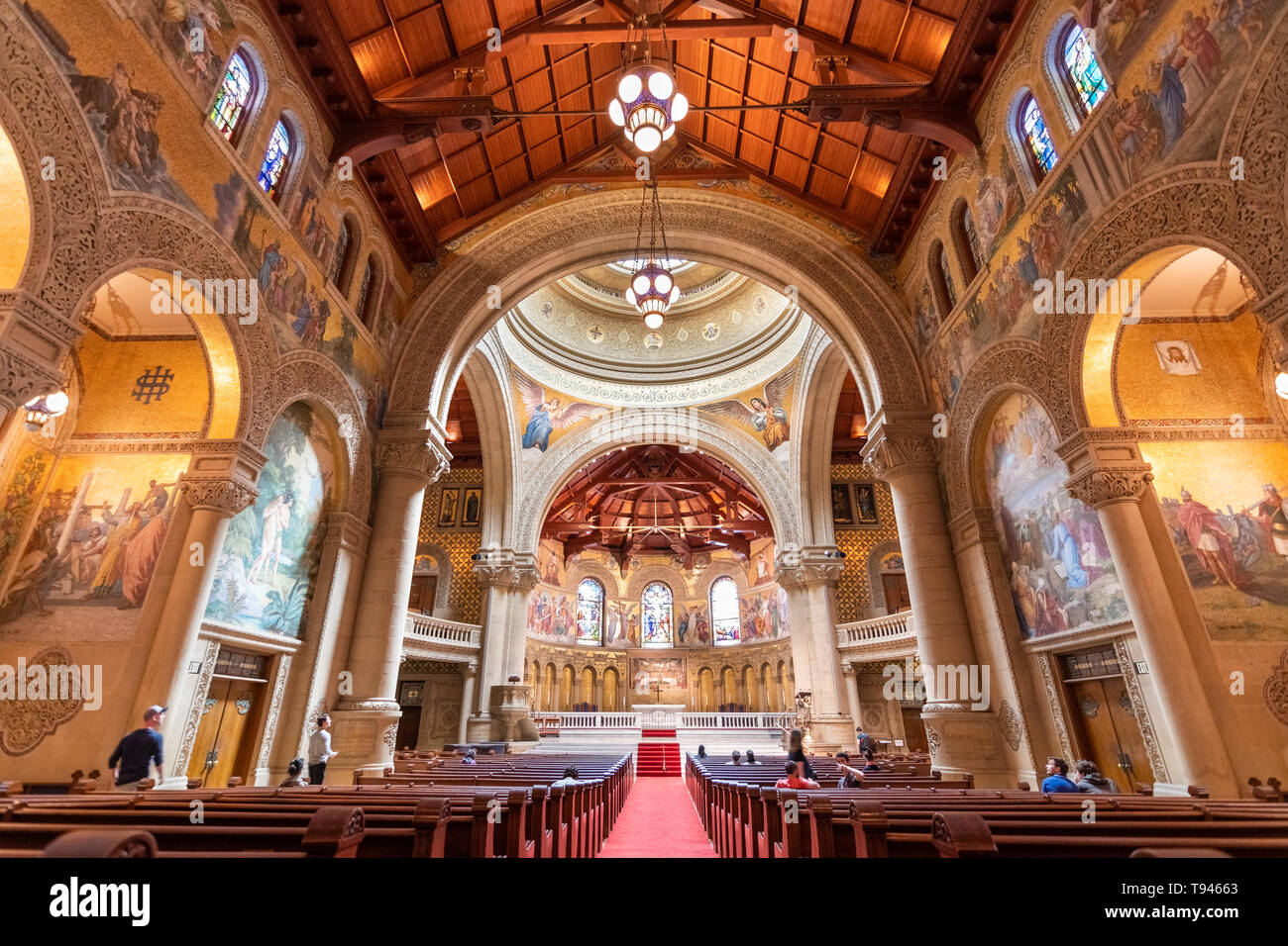Interior stanford memorial church stanford hi-res stock photography and ...