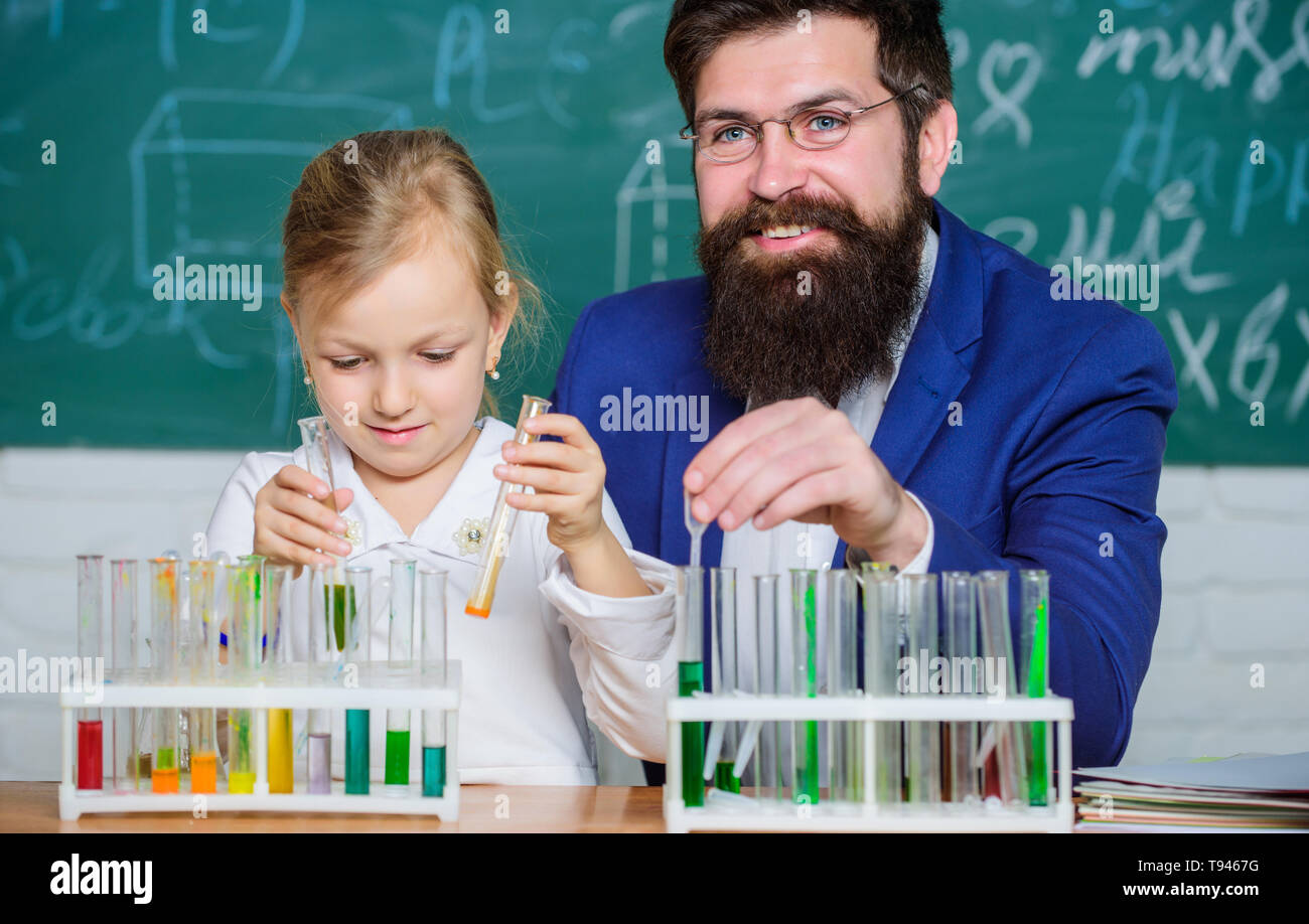 Explaining chemistry to kid. How to interest children study ...