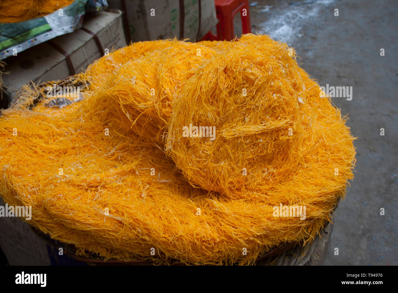 khajla pheni at jama masjid, Meena Bazaar, Chandni Chowk, Delhi, 16 ...