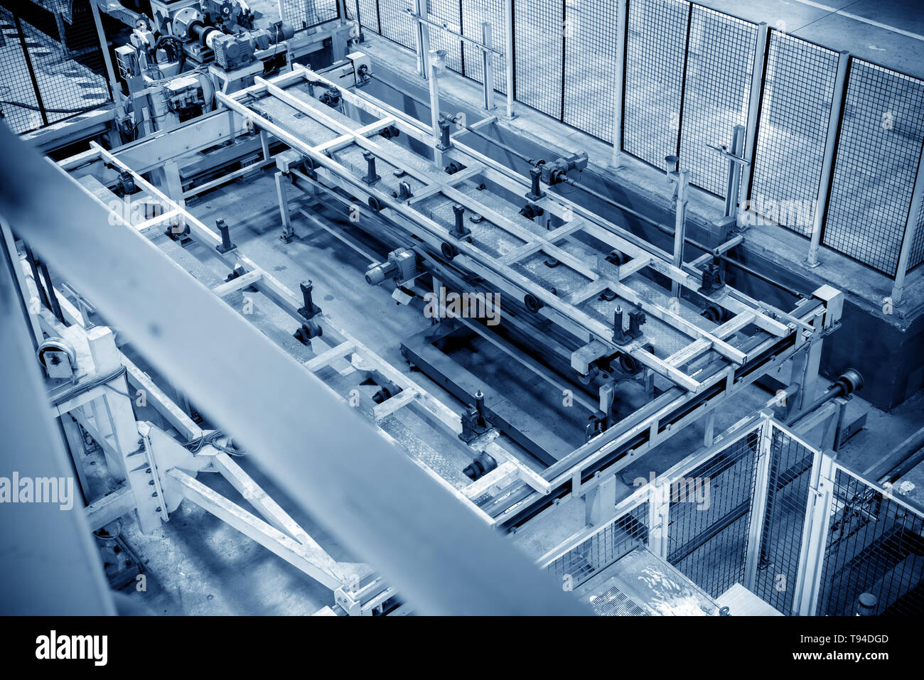 Equipment close-up of modern car production line Stock Photo - Alamy
