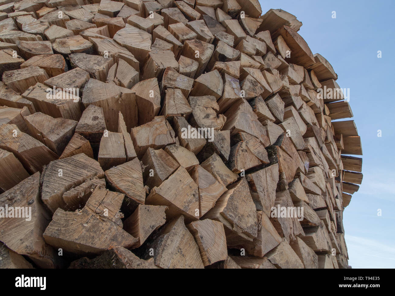 round wood pile from side Stock Photo - Alamy