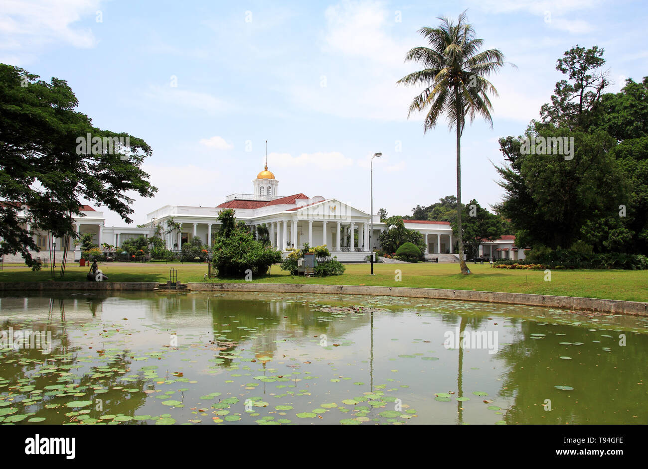 Presidential palace bogor hi-res stock photography and images - Alamy