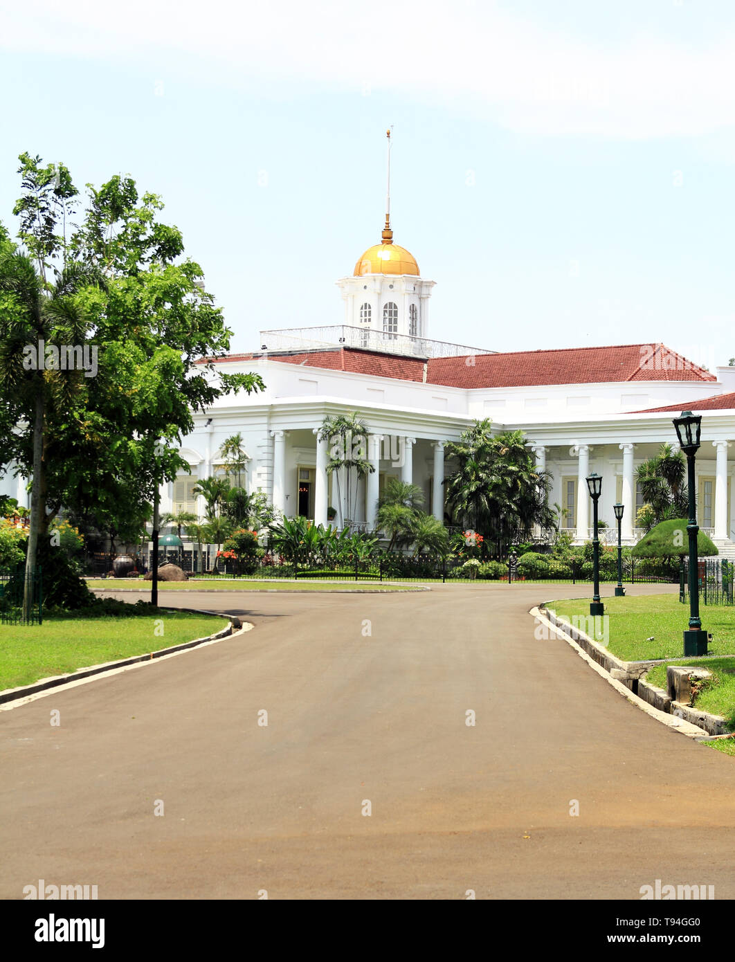 Presidential palace bogor hi-res stock photography and images - Alamy