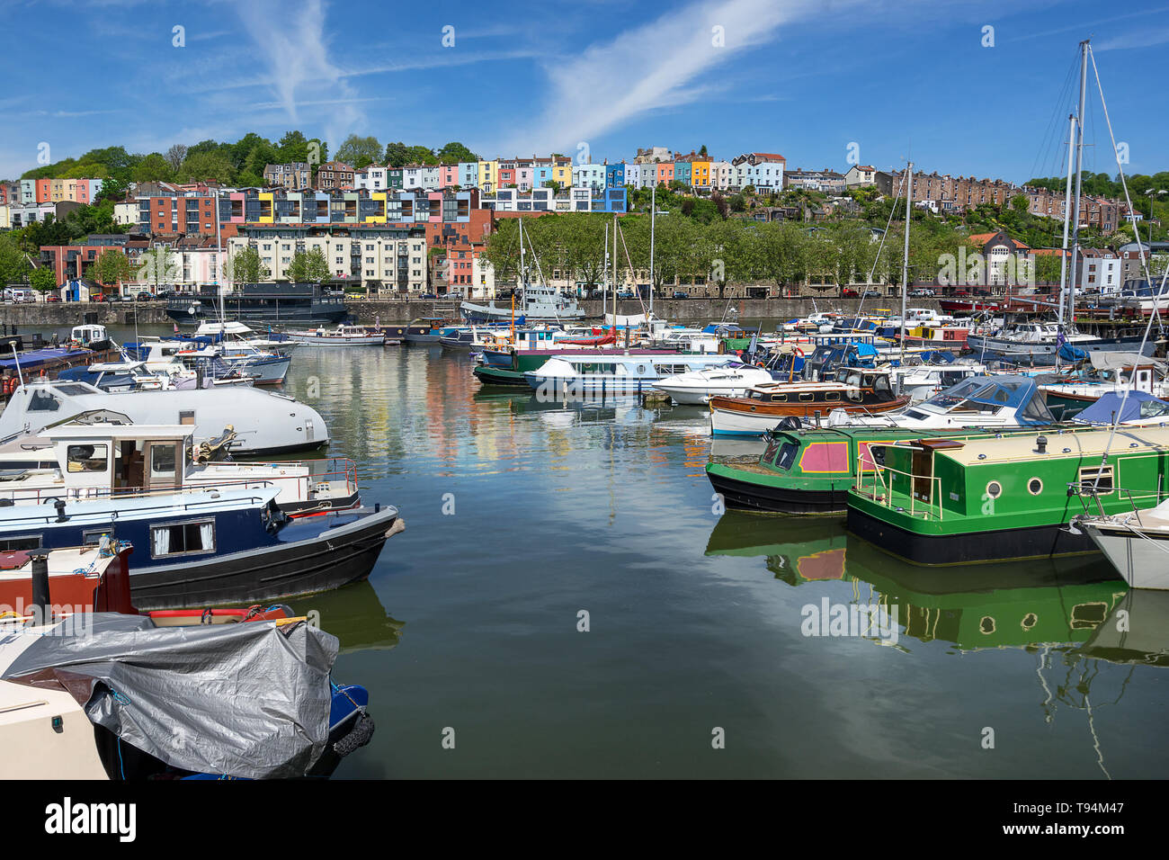 Bristol harbourside hi-res stock photography and images - Alamy