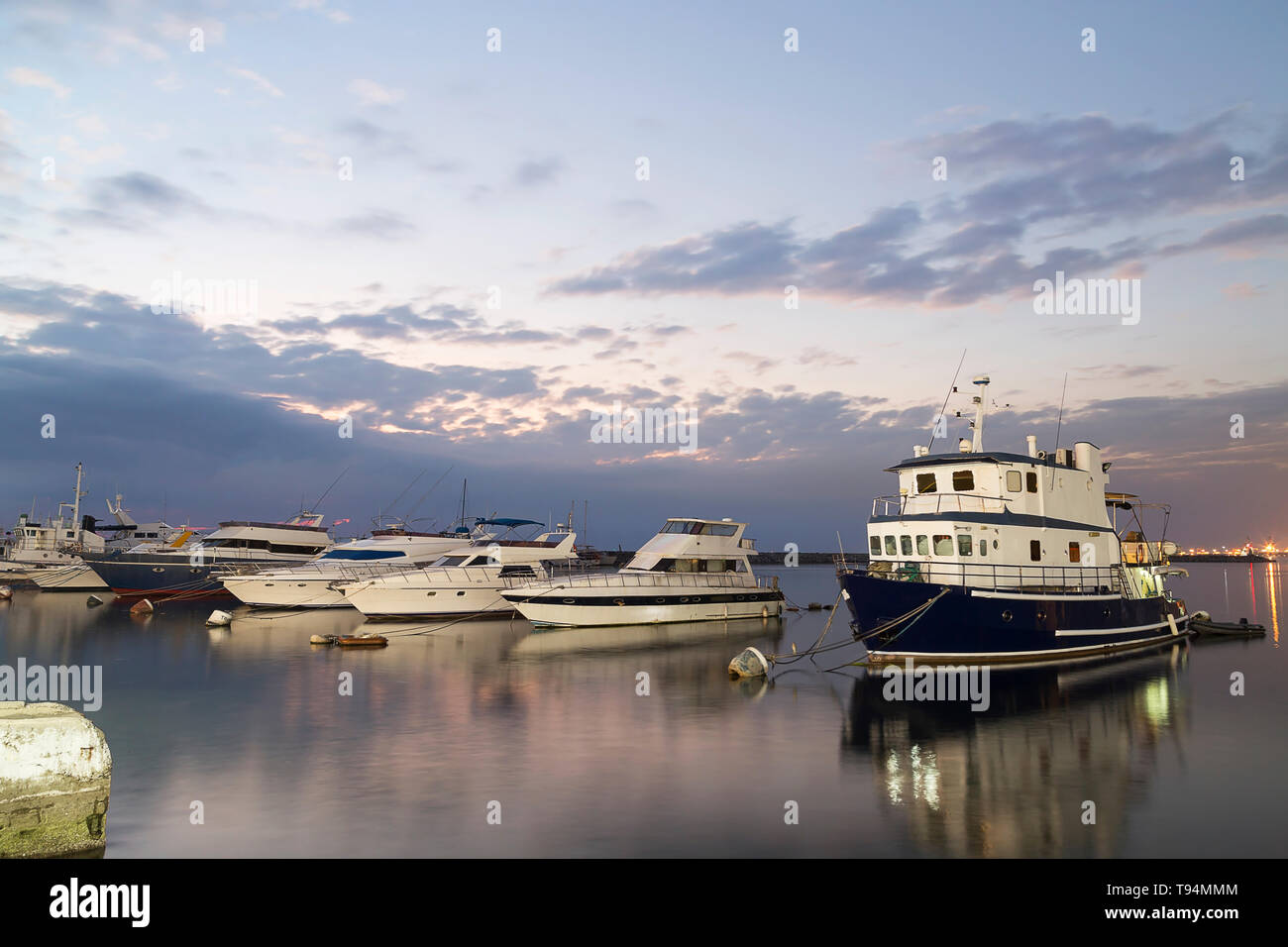 Manila cruise hi-res stock photography and images - Alamy