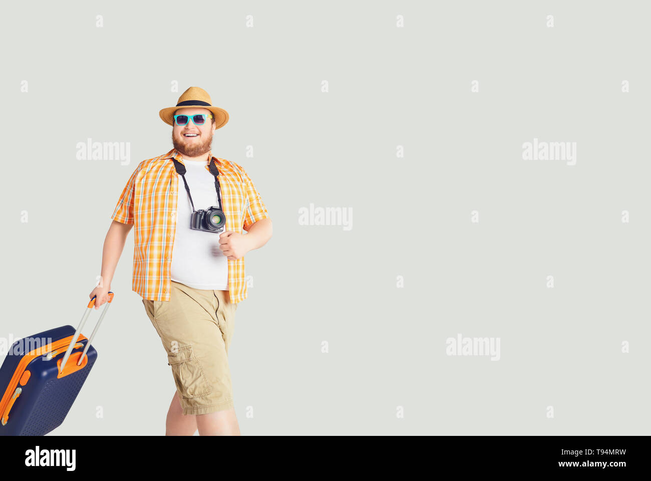 Man in a suitcase hi-res stock photography and images - Alamy