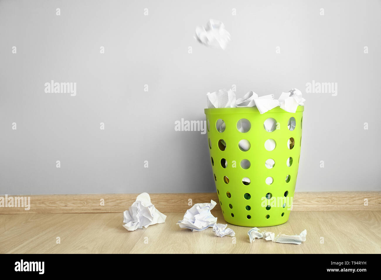 Reject bin hi-res stock photography and images - Alamy