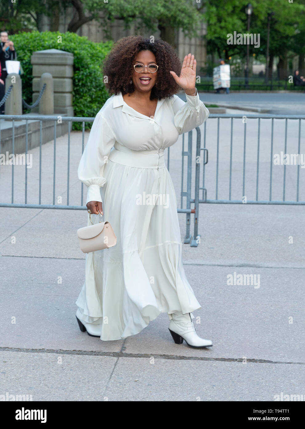 Oprah winfrey 2019 hi-res stock photography and images - Alamy