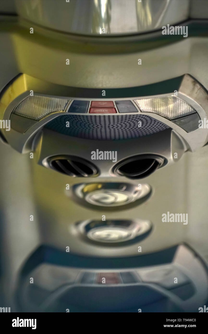 Air bus duct hi-res stock photography and images - Alamy