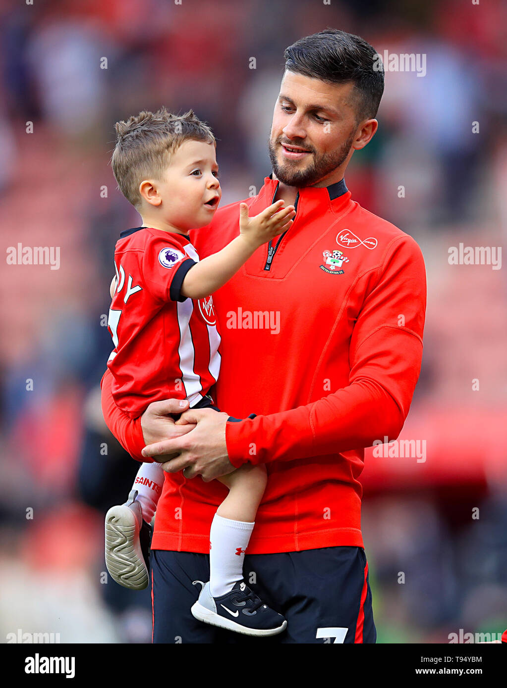 Southampton's Shane Long and son on the pitch during the appreciation ...