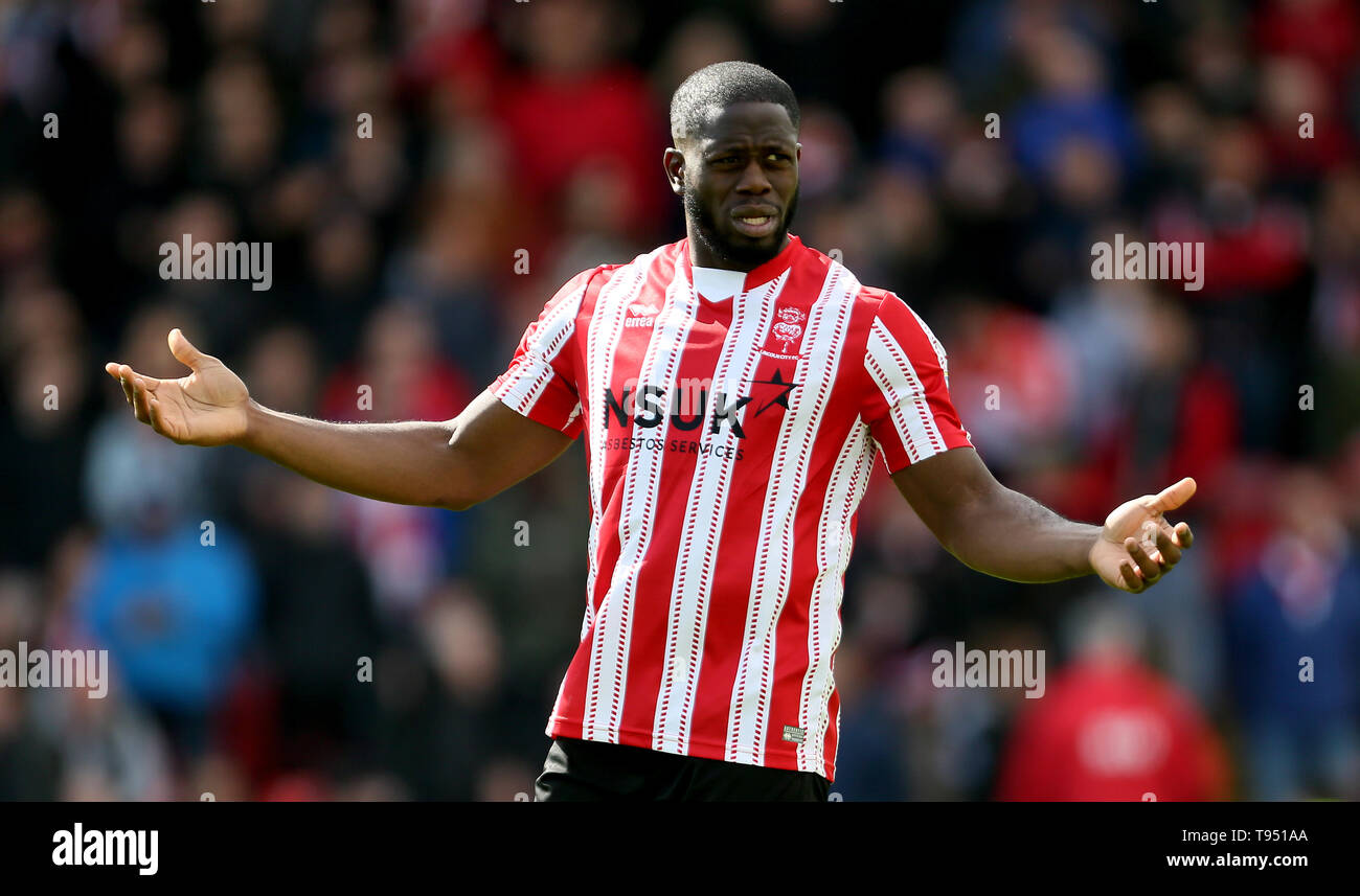 John Akinde, Lincoln City Stock Photo - Alamy