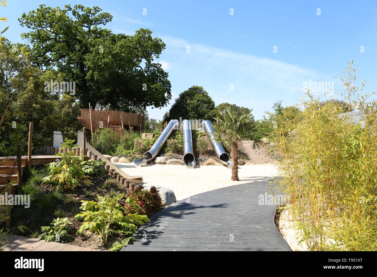 Children's Playground at Kew Gardens Stock Photo - Alamy