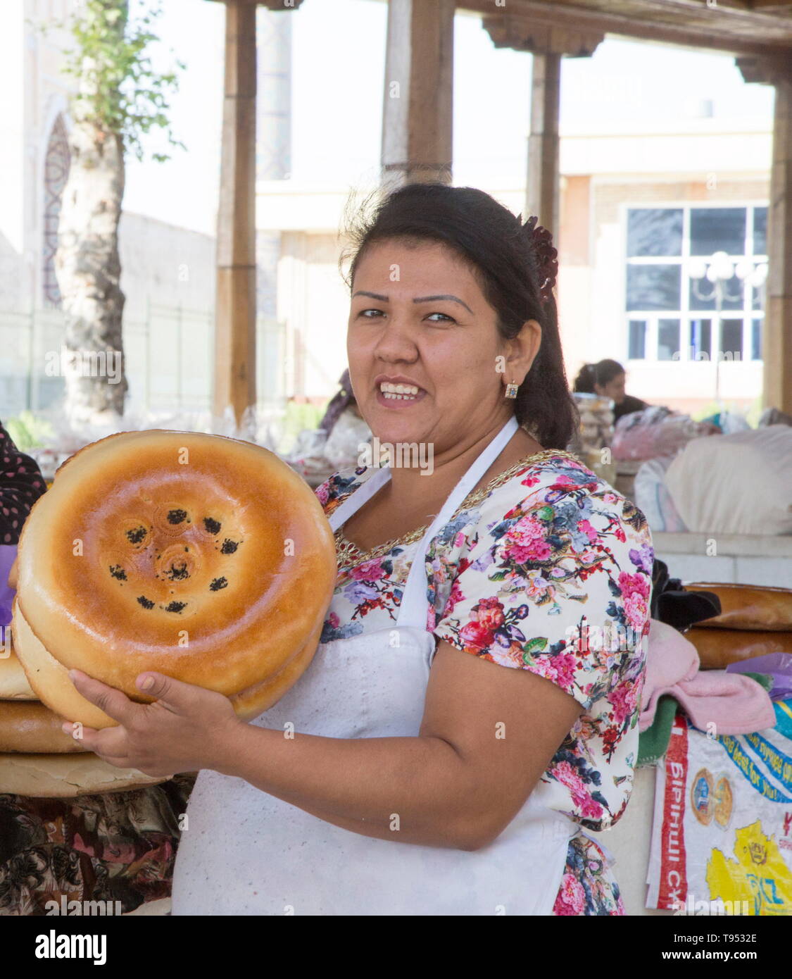 Samarkand Naan High Resolution Stock Photography and Images - Alamy