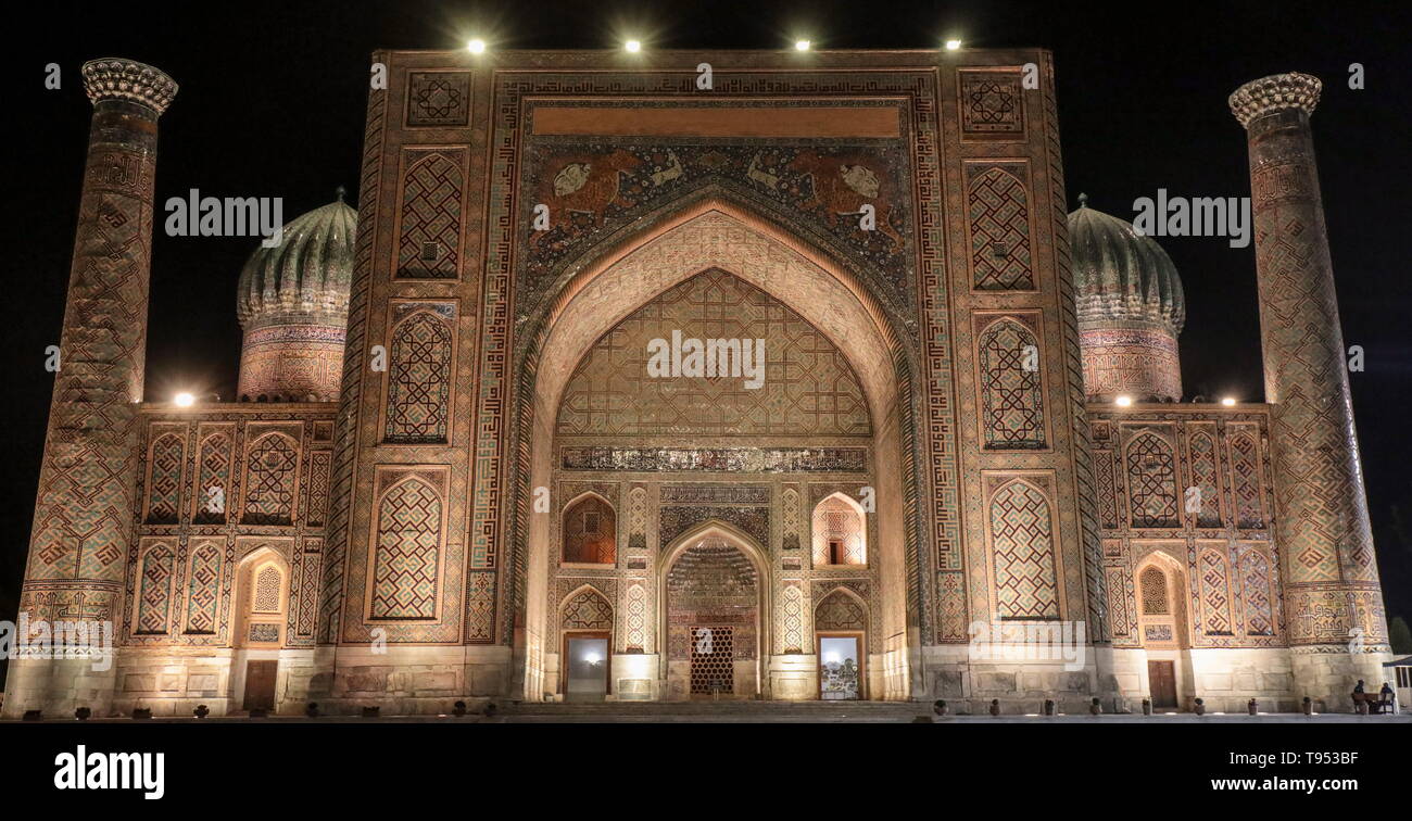 Islamic symbol lion hi-res stock photography and images - Alamy