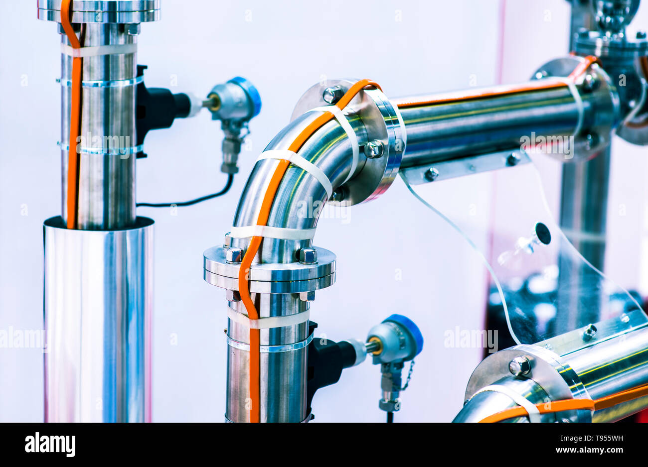 Oil and gas processing plant valves hi-res stock photography and images ...