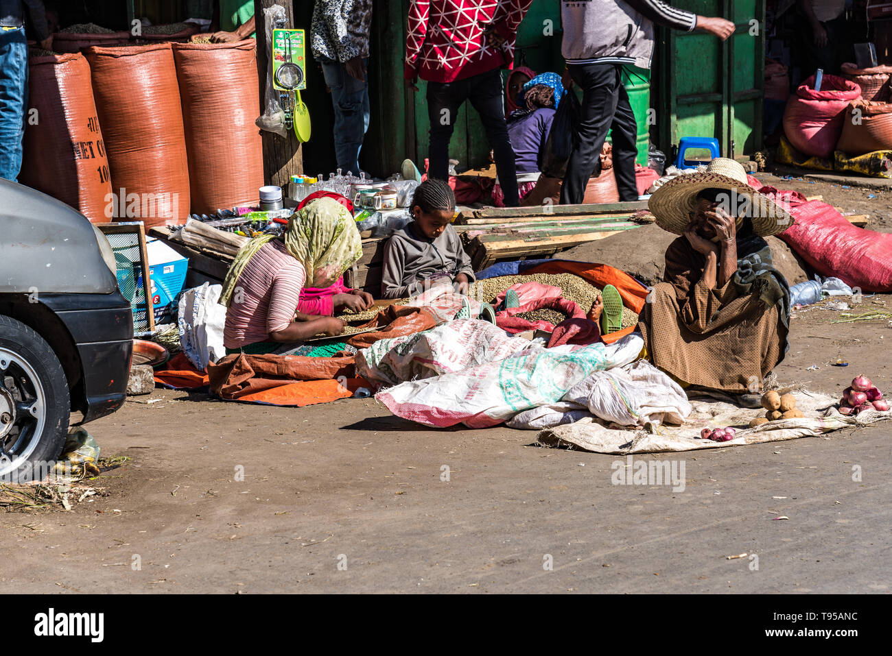 Addis Mercato in Addis Abeba, Ethiopia, the largest market in Africa ...