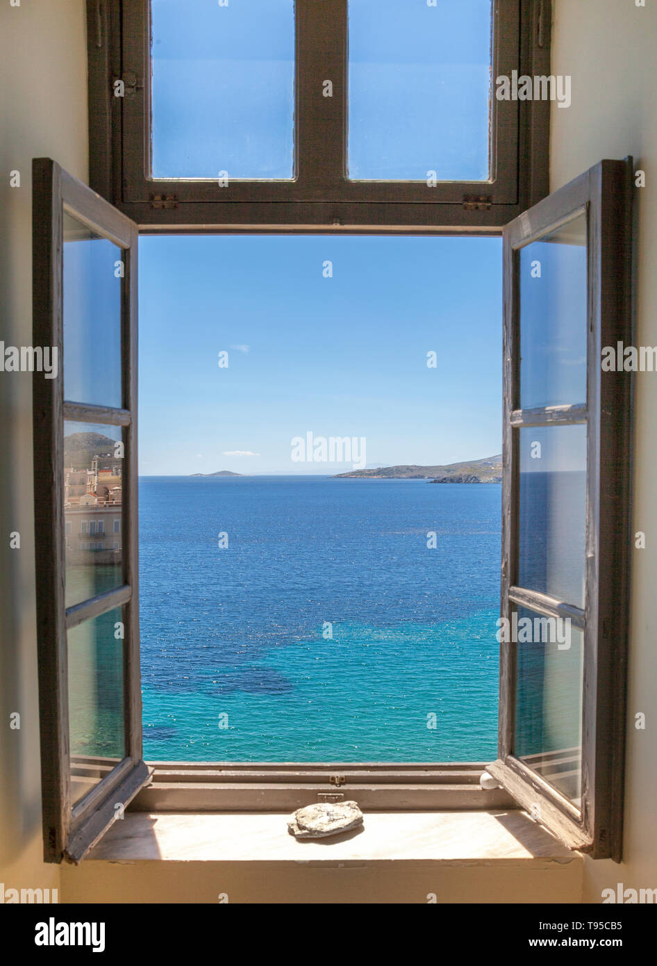 The scenery outside the window hi-res stock photography and images - Alamy